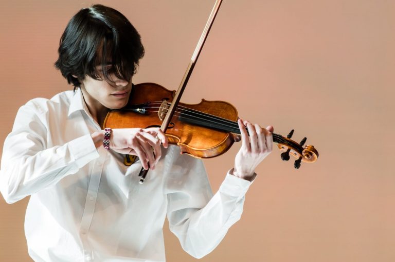 De zes finalisten van het Prinses Christina Concours - Luister