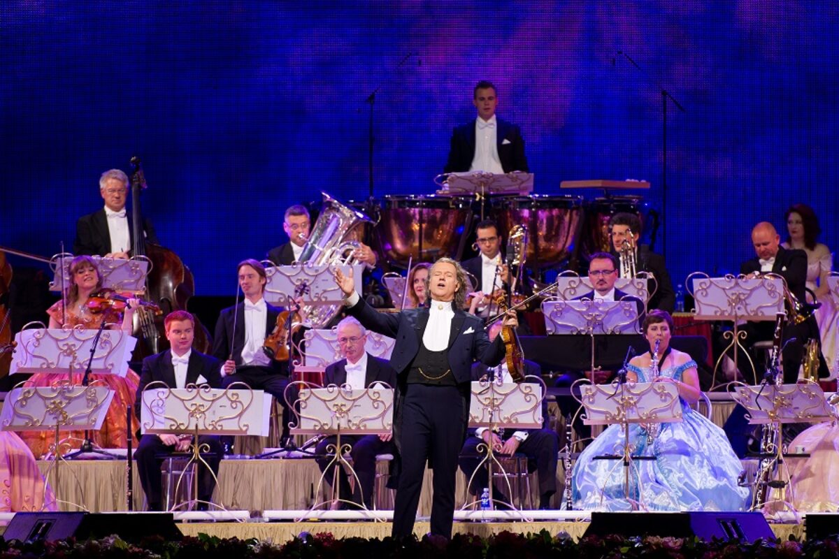 Vier kerst met André Rieu - Luister magazine over klassieke muziek